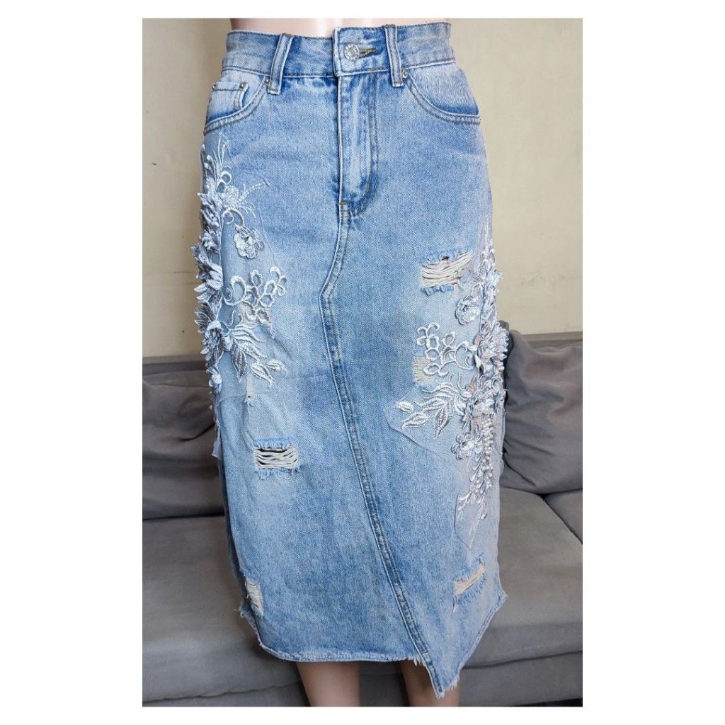 26 Inches Denim Tattered Pencil Skirt Back Slit | Shopee Philippines