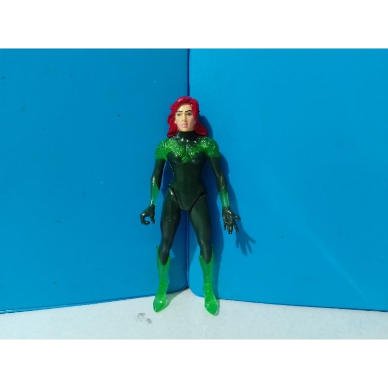 Batman & Robin Movie: Evil Entrapment Poison Ivy 4-inch Action Figure ...
