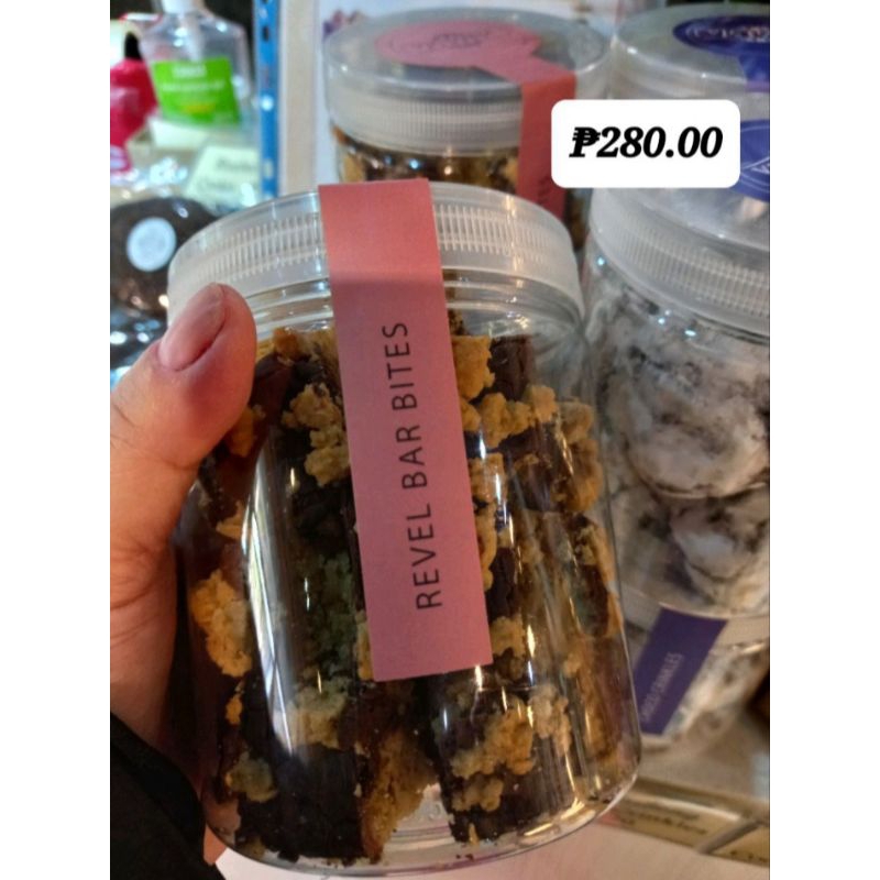 BAGUIO VICTORIA BAKERY REVEL BAR IN CANISTERS | Shopee Philippines