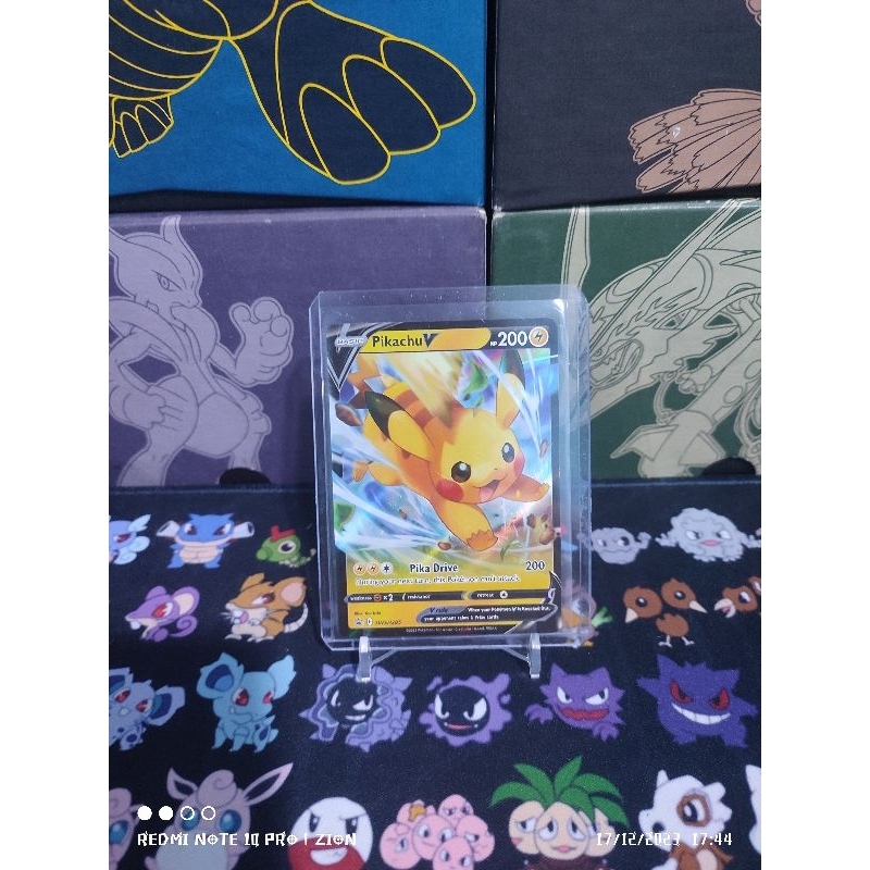 Pokemon TCG Sword & Shield Promo Pikachu V SWSH285 w/ Toploader ...