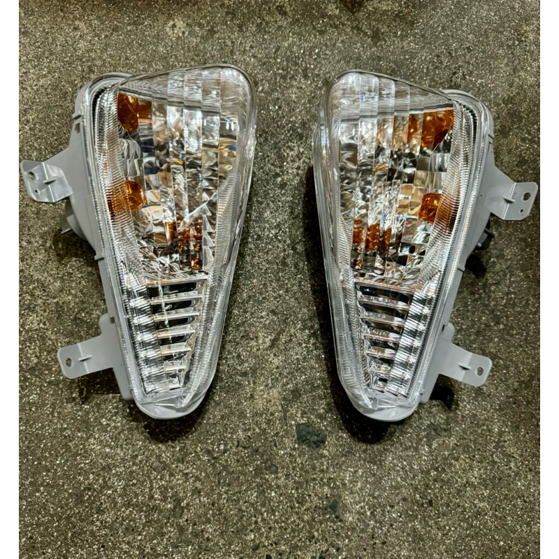 Toyota Innova 2021-2022 Genuine Signal Light | Shopee Philippines