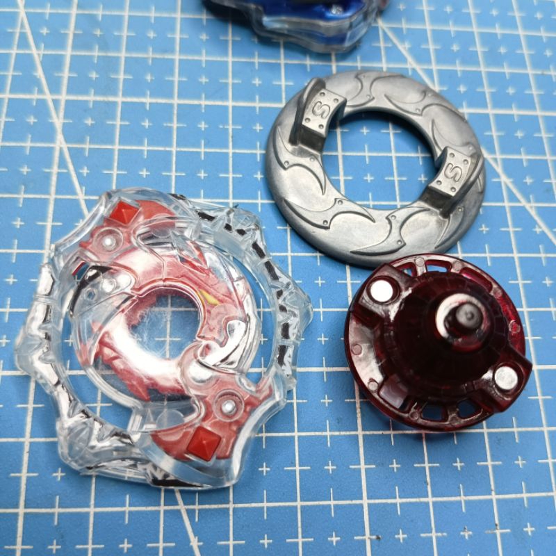 ( Pre-Loved ) Takara Tomy Beyblade Burst Single Layer Valkyrie ...