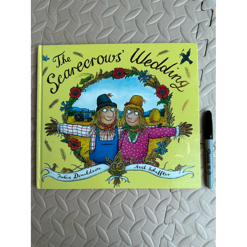 The Scarecrow’s Wedding | Julia Donaldson (Preloved) | Shopee Philippines