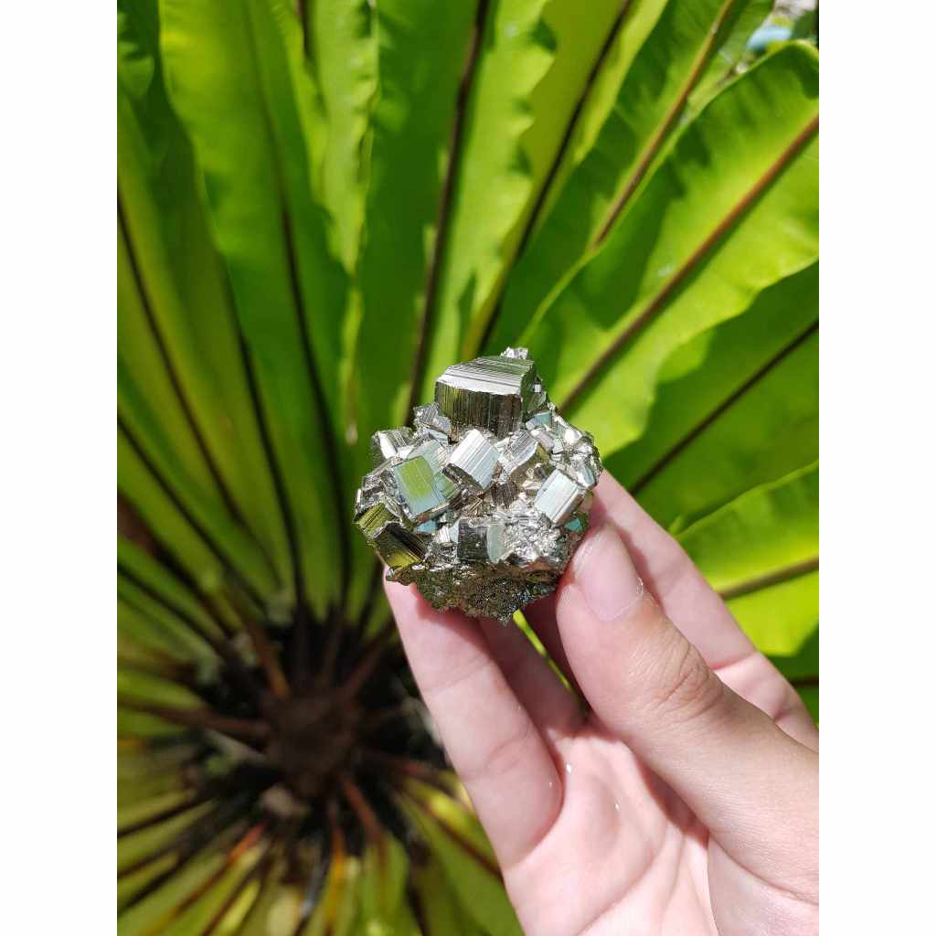 High-quality Peruvian Pyrite Cluster - Peru - Pyrite Healing Crystal ...