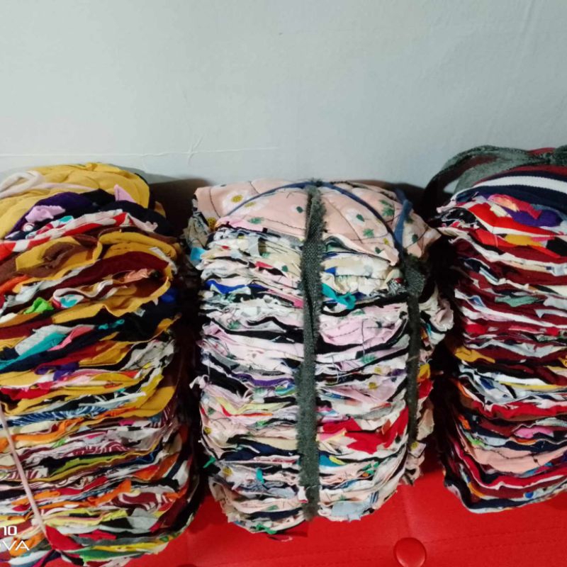 Basahan bilog round rugs bundle 100pcs per bundle | Shopee Philippines