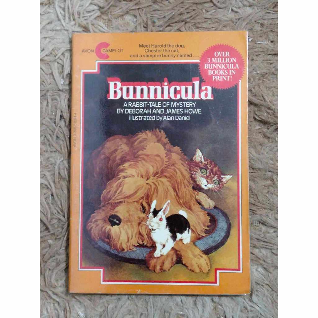 BUNNICULA: A RABBIT-TALE OF MYSTERY by DEBORAH HOWE and JAMES HOWE ...