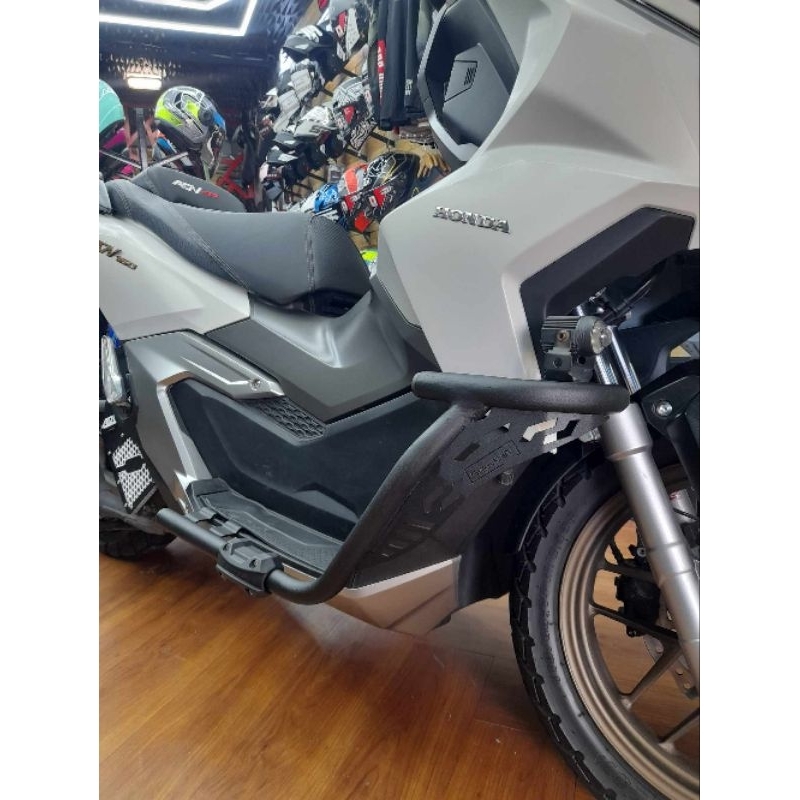 ADV 160 CRASH GUARD PLUG AND PLAY CUSTOM RAD PH | Shopee Philippines