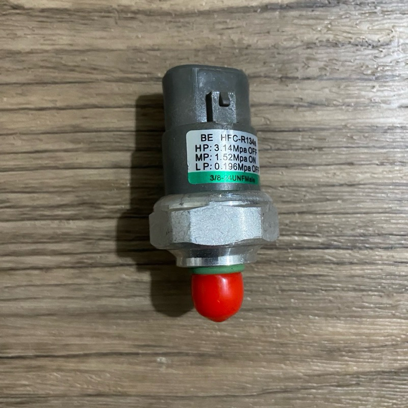Car Aircon Pressure Switch Assorted All Type (R12 | R134a | Isuzu | FX ...