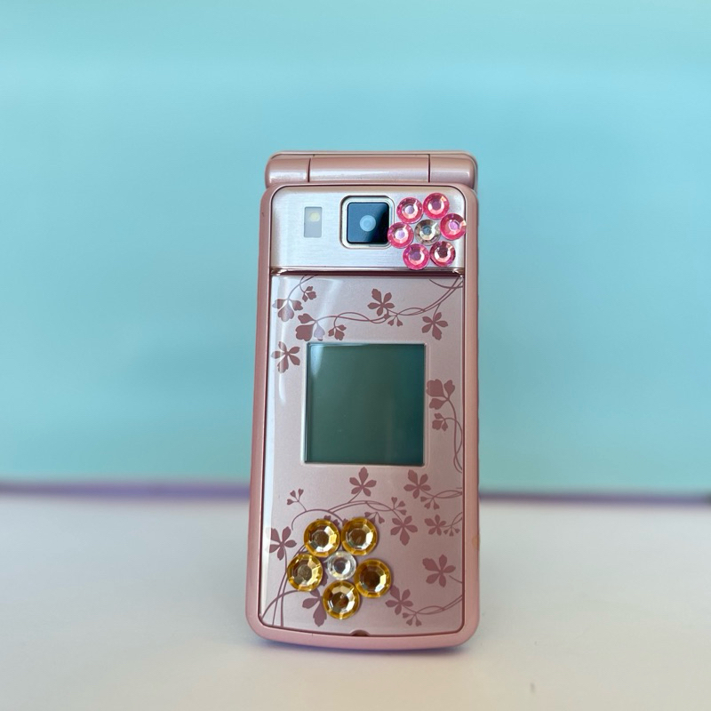 Vintage flip phones - read description | Shopee Philippines