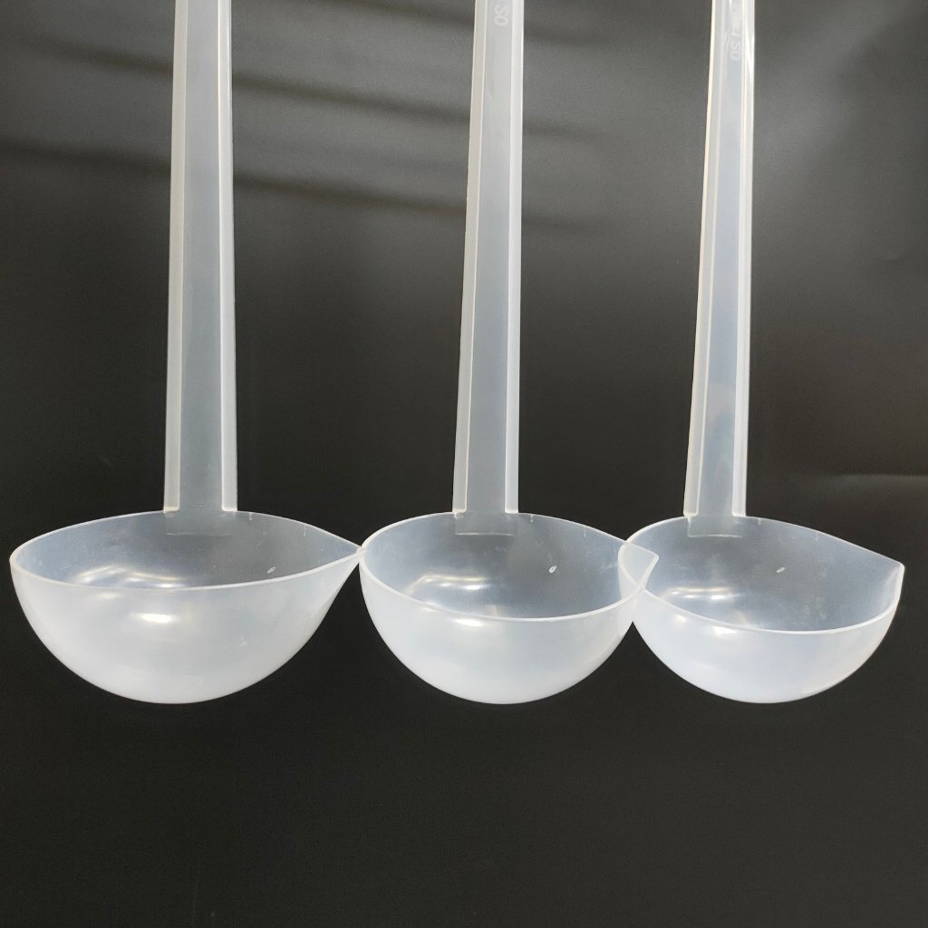 PLASTIC LADLE SANDOK SOUP SPOON LADLE PLASTIC SANDOK FOR SOUP AND ...