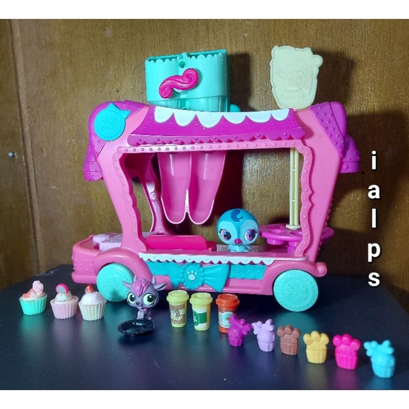 Littlest Petshop Littlest Pet Shop LPS Ice Coffee and Desserts Truck ...