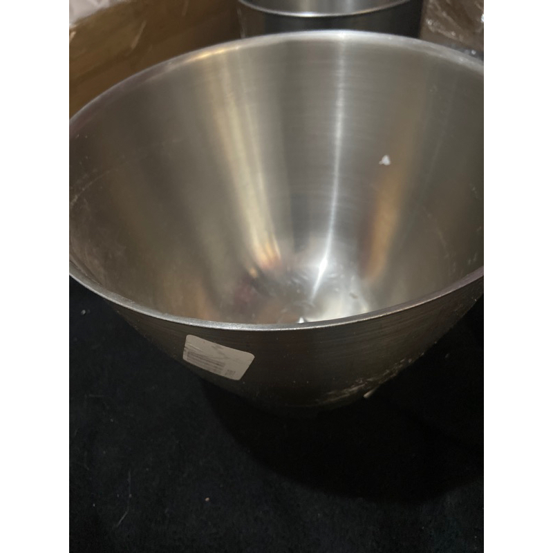 Big deep stainless steel mixing bowl from Japan | Shopee Philippines