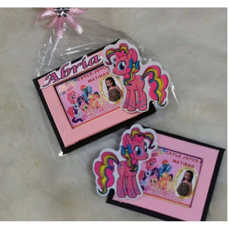 Ref magnet for Christening and birthday souvenir Little Pony with free ...
