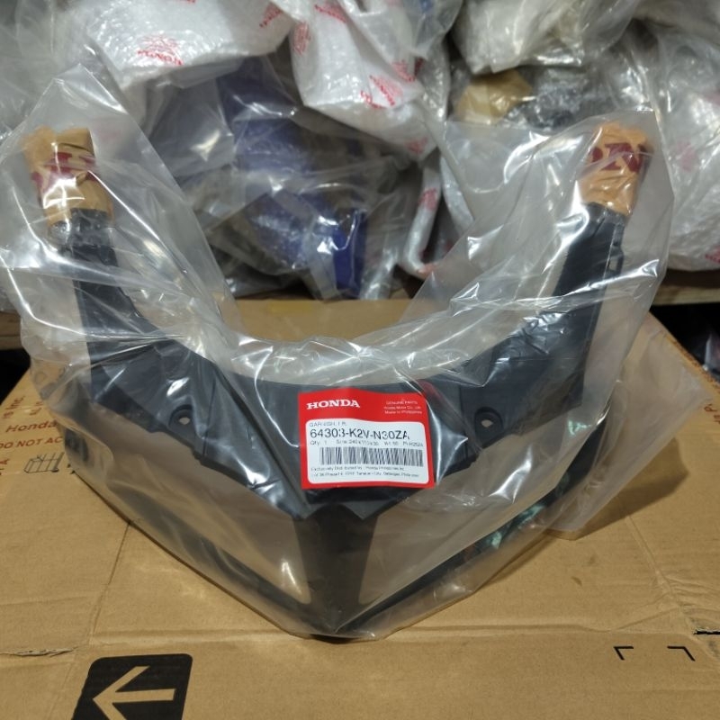 Genuine Headlight Garnish Click 125i V3, HGP-64303-k2v-N30ZA | Shopee ...