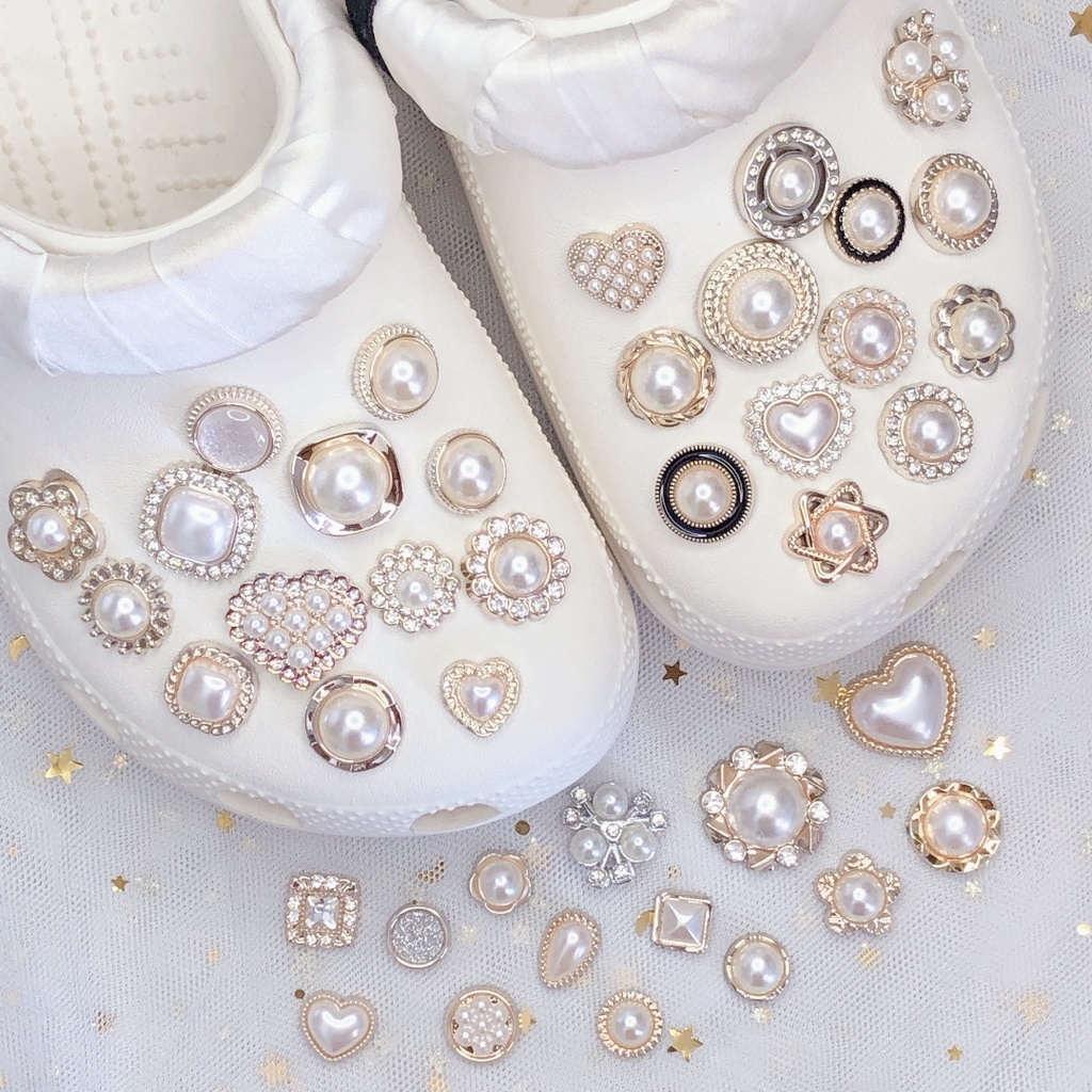 Fashion Diamond PearlJibbitz Charms Shoe Design Buckle Shoe Decor Clogs ...