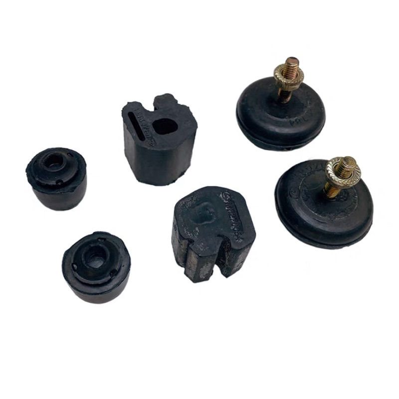 Mitsubishi Pajero Gen 2 / Fieldmaster hood / bonnet rubber stopper SET ...