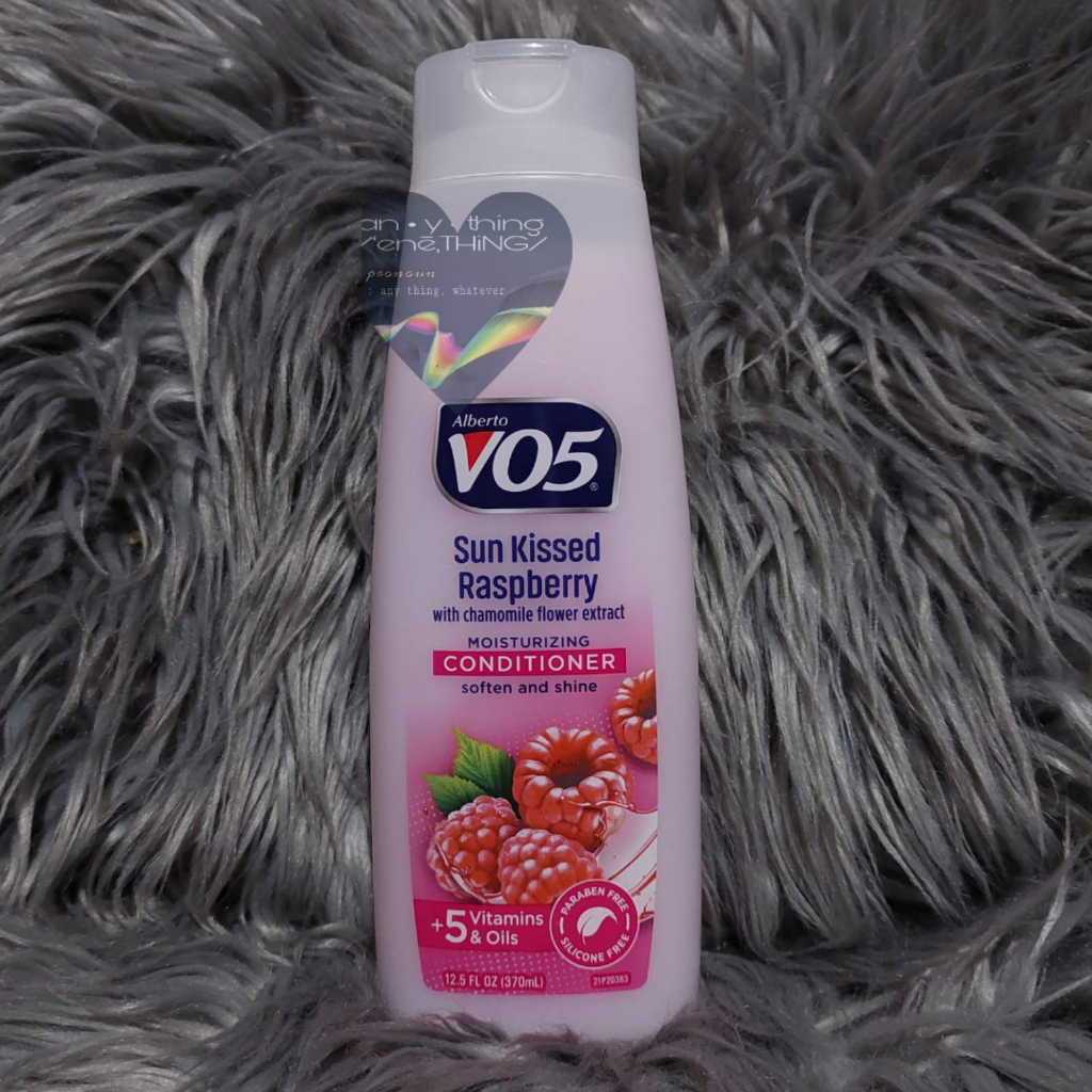 V05-SUN KISSED RASPBERRY W/ CHAMOMILE FLOWER EXTRACT CONDITIONER (370ML ...