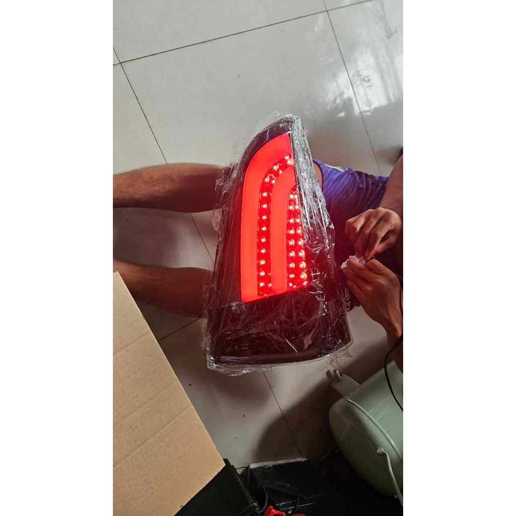Toyota Innova 2005 to 2015 LED Tail Lamp Tail light Assembly Smoked ...