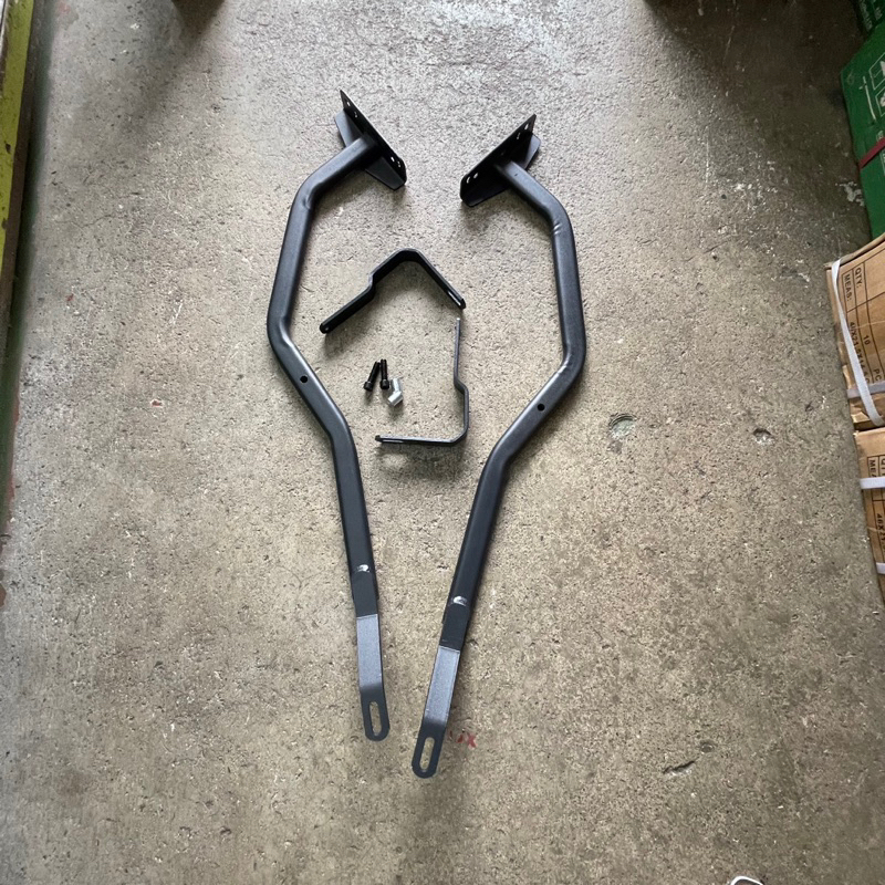 motorcycle hrv top box bracket raider150 fi | Shopee Philippines