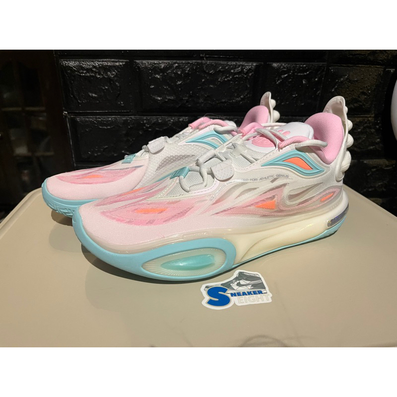 Way of Wade All City 11 v2 Family Love | Shopee Philippines