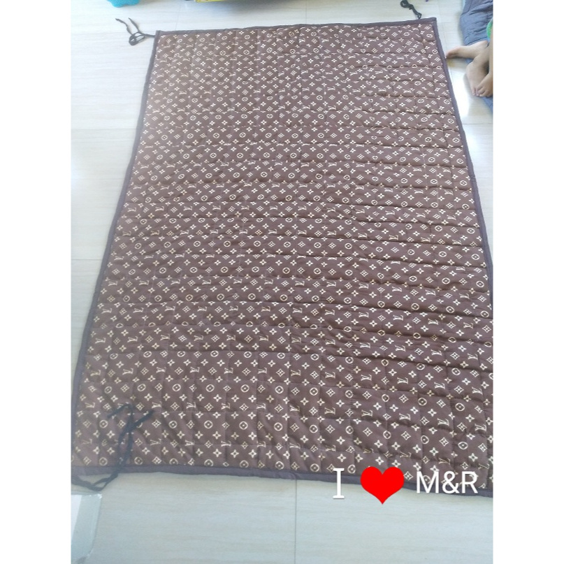 Double Mat 44x60 Inches/ Sapin sa Higaan | Shopee Philippines