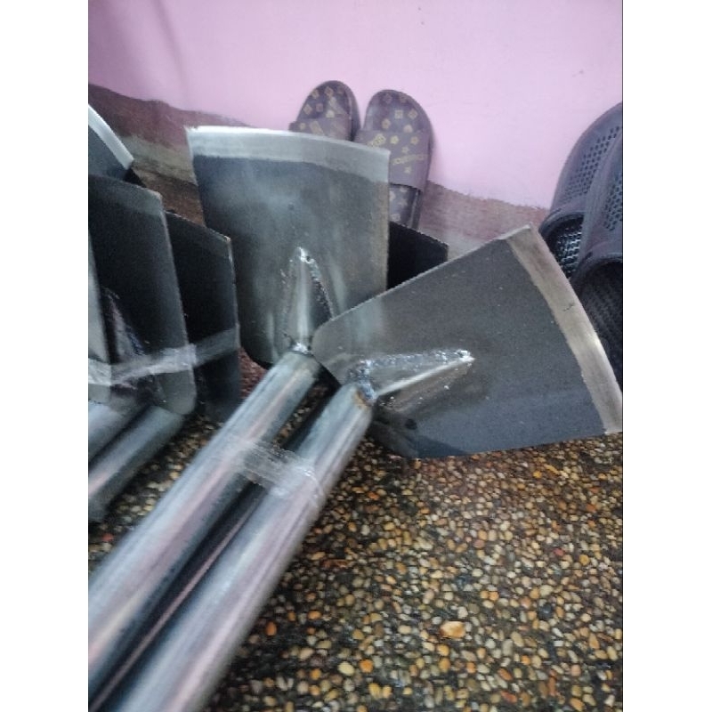 Garden Hoe Asarol Bakal 3.5 ft (Steel) | Shopee Philippines