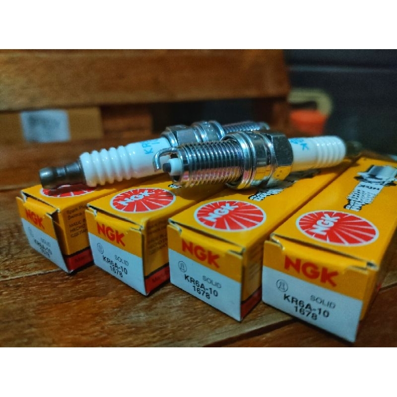 Suzuki Spark Plug set of 4 NGK KR6A10 for Ertiga Gen1 (2014-2015), New ...