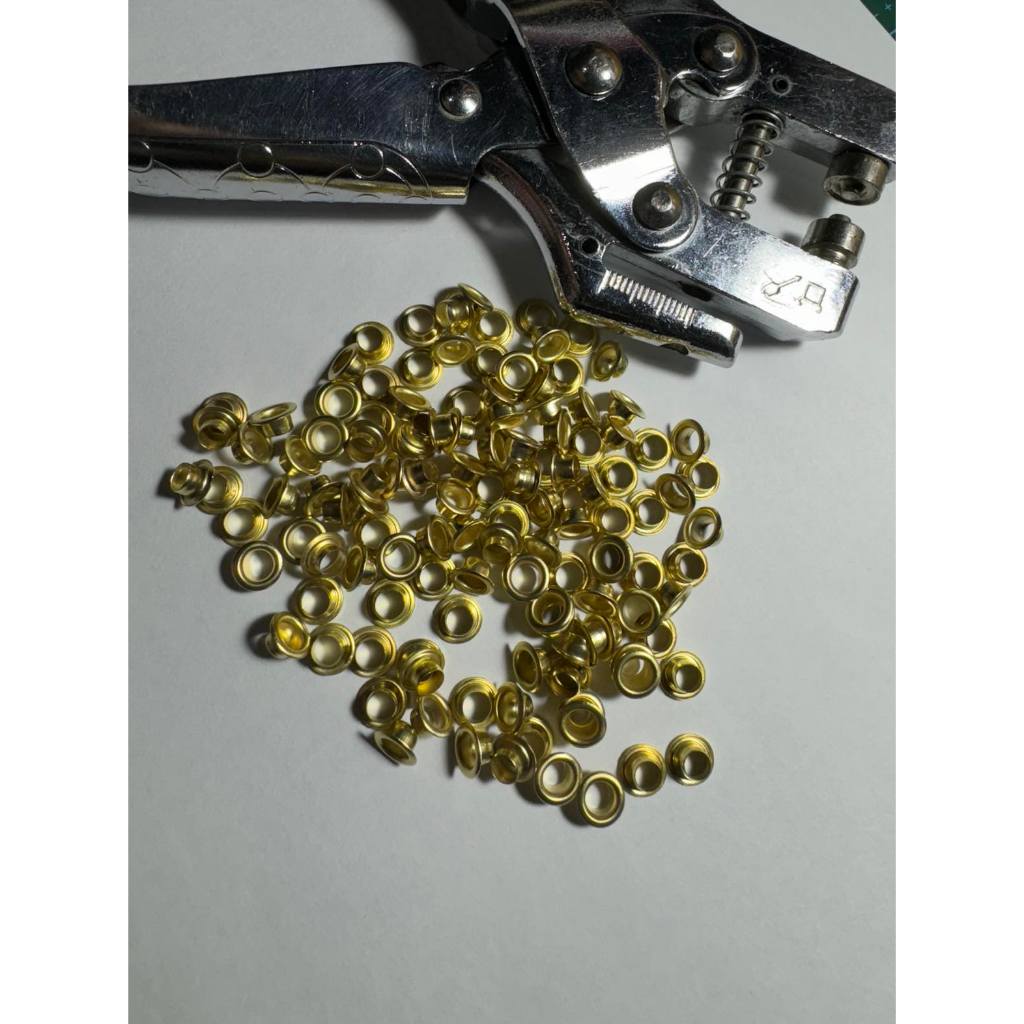 20pcs Gold Eyelet for Arts and Crafts Eyelet for Calendar Hanger and ...