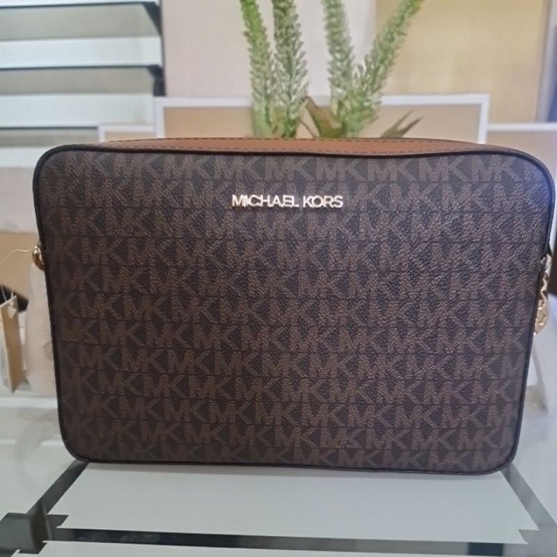 MK Jet Set Large EW Crossbody Bag with FREE MK GIFT BOX | Shopee ...