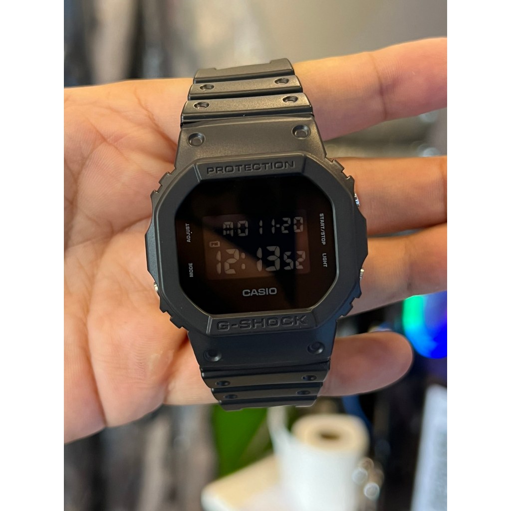ORIGINAL G-SHOCK Digital Black Resin Band Watch DW-5600BB-1 / CASIO DW ...