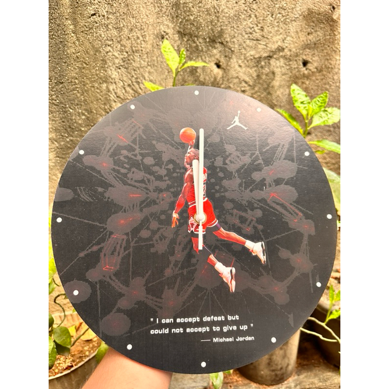Jordan jumpan wall clock with warranty | Shopee Philippines