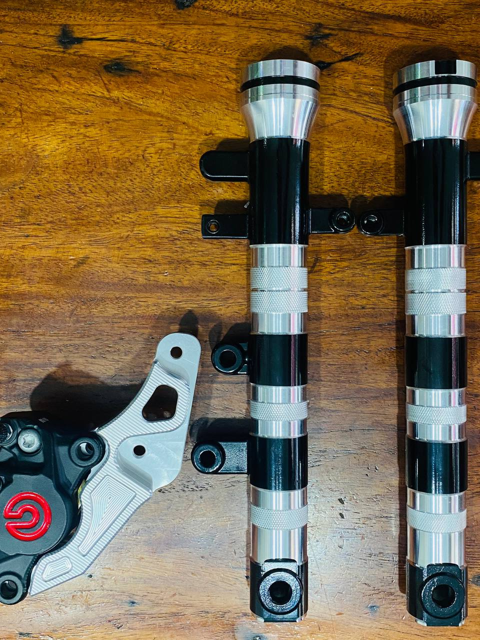 cK Lighten Frontshock Raider tube with 2pot caliper with bracket ...