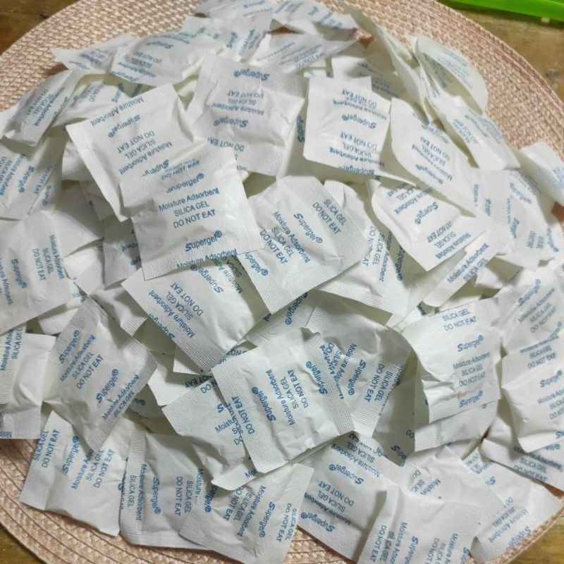 Silica Gel Paper- 1 gram 10 pcs. 12 pesos only | Shopee Philippines