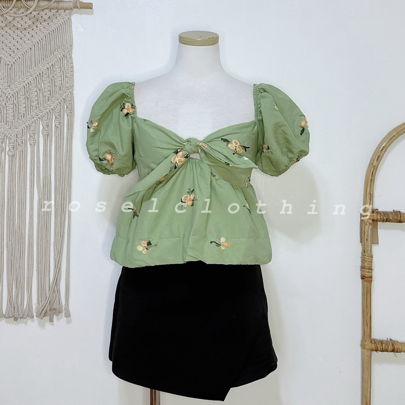Cleo Ribbon Puff Cropped Top | Shopee Philippines