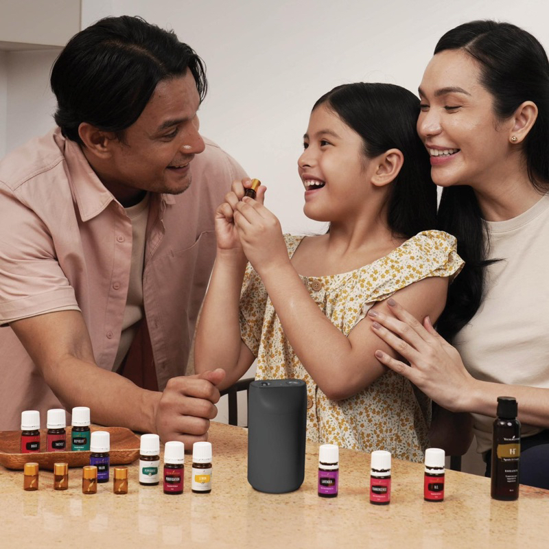 Young Living Charcoal Wanderful Diffuser Premium Experience Set ...