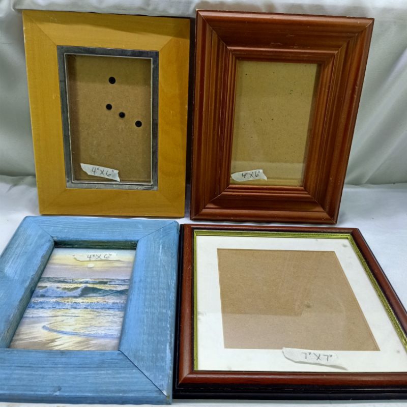 AD60 Assorted table top frames 4" x 6" to 7" x 7" inches in solid wood ...