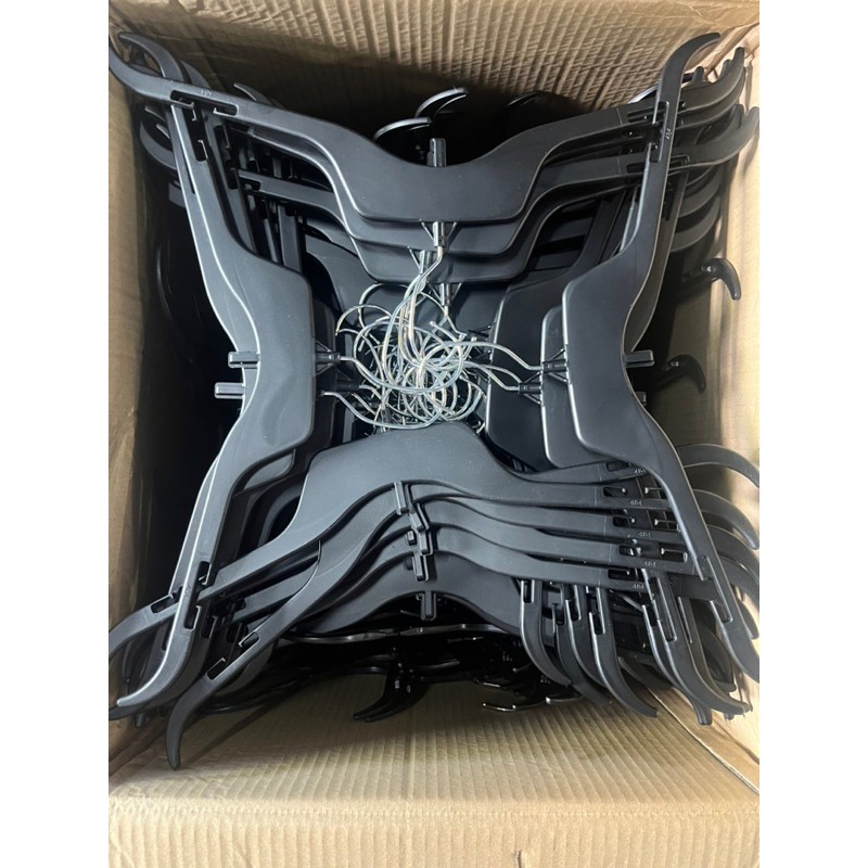 Mainetti hanger 17 inches (300pcs) | Shopee Philippines