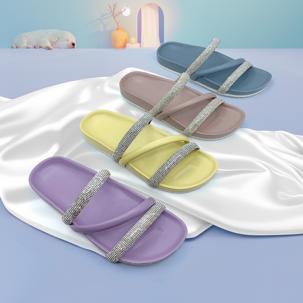 R&A943 Flat Round Toe w/ Rhinestone & Leather Combination Z-Shaped Toe ...