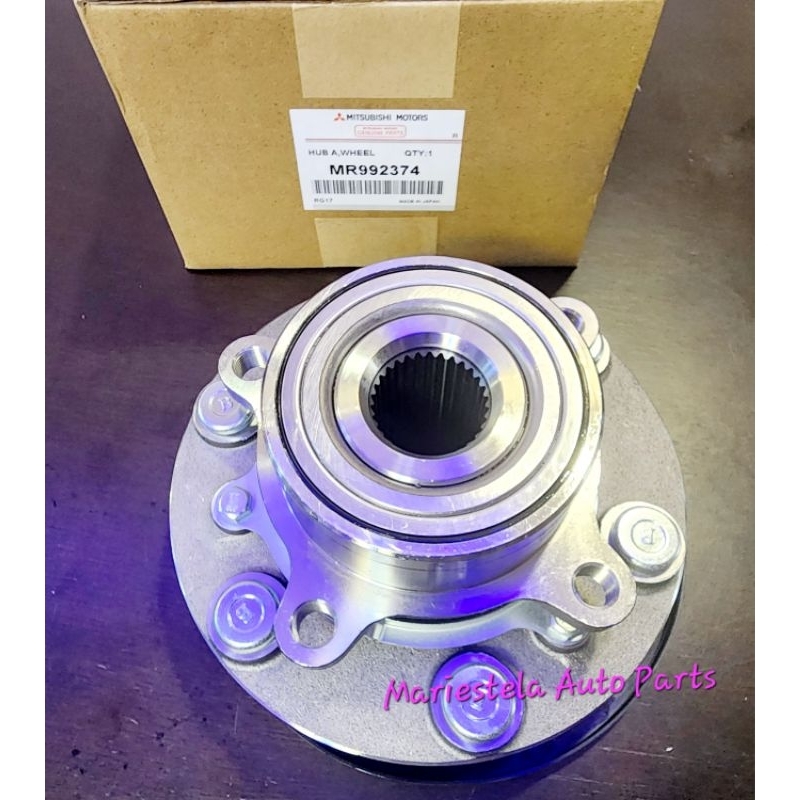 WHEEL HUB Assy Front for Mitsubishi Strada / Montero 2005 - 2015 ...