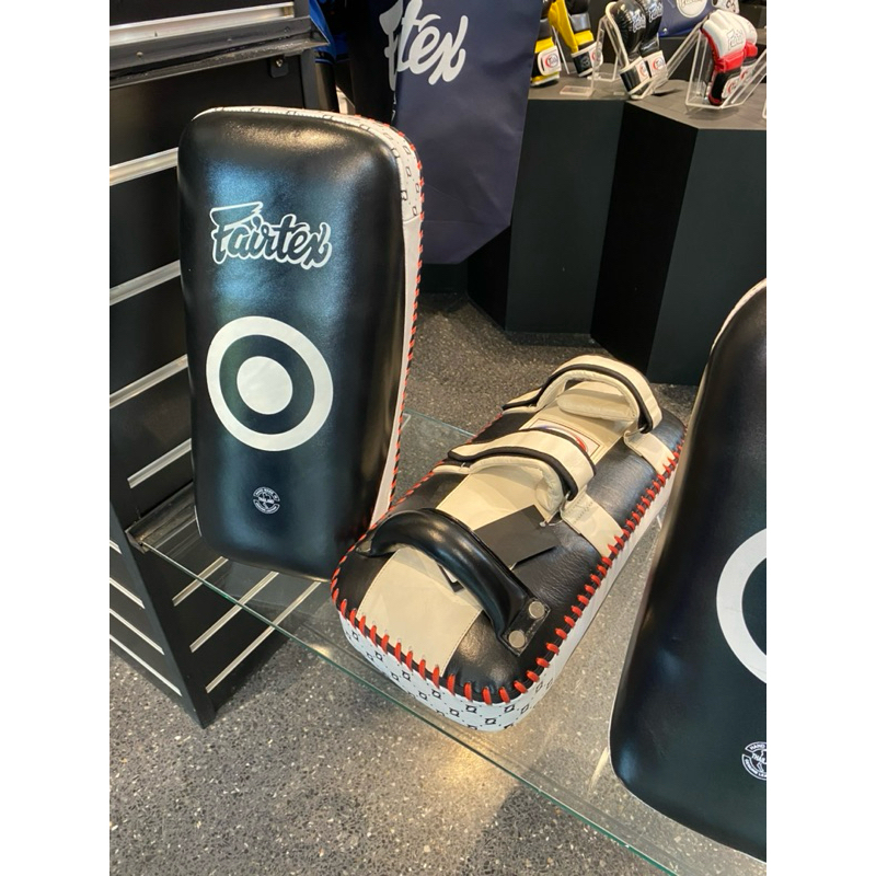 Fairtex KPLC3 Heavy Duty Extra Thick Curved Muay Thai Pads Kick Pads ...