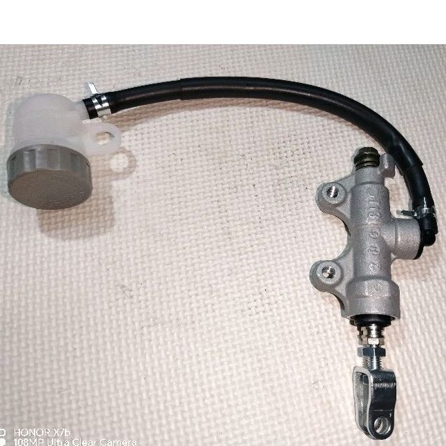 REAR BRAKE PUMP MASTER YAMAHA SNIPER 150/155 NISSIN BRAND | Shopee ...