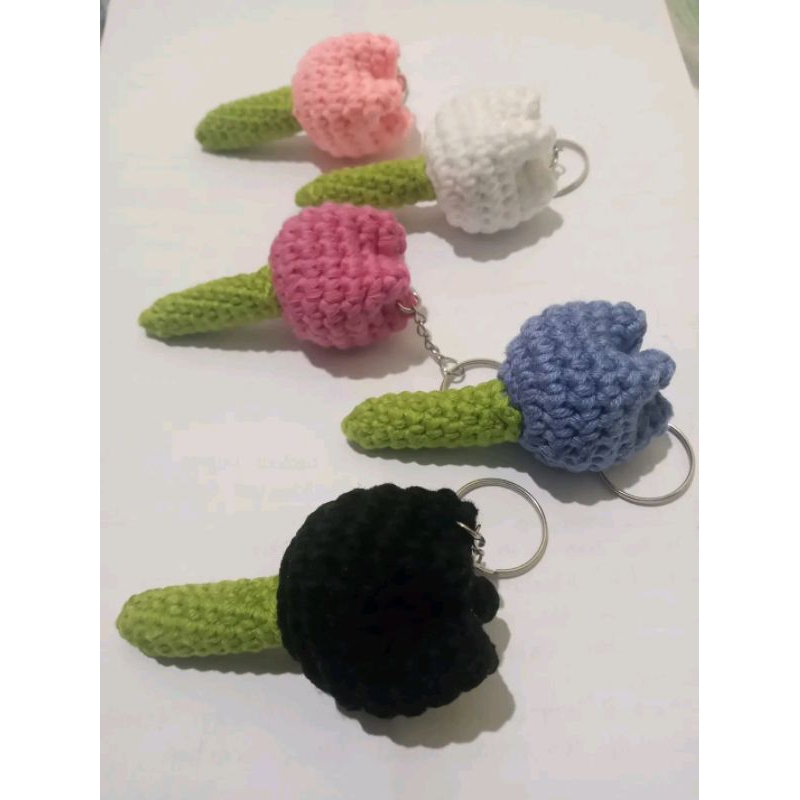 tulips crochet keychains | Shopee Philippines
