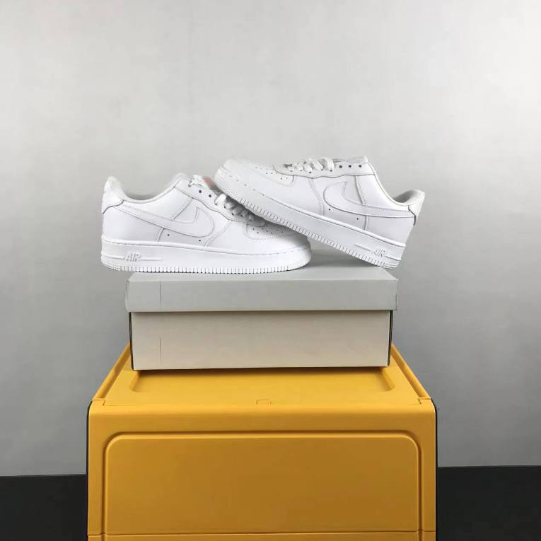 Authentic AF1 low-top retro classic sneaks pure white For Men and women ...