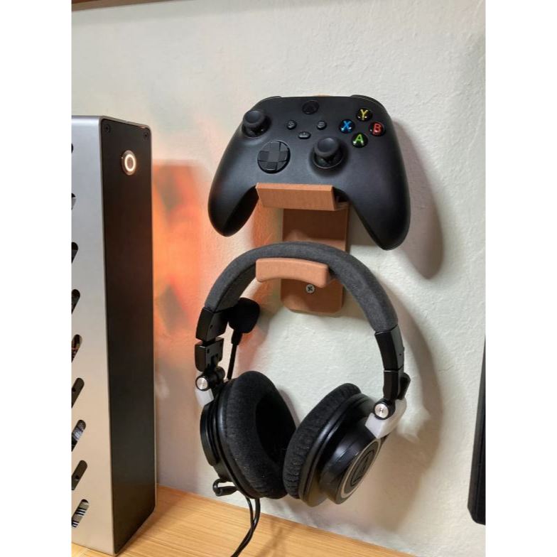 Universal Console Controller and Headset Wall Mount Bracket 3D Printed ...