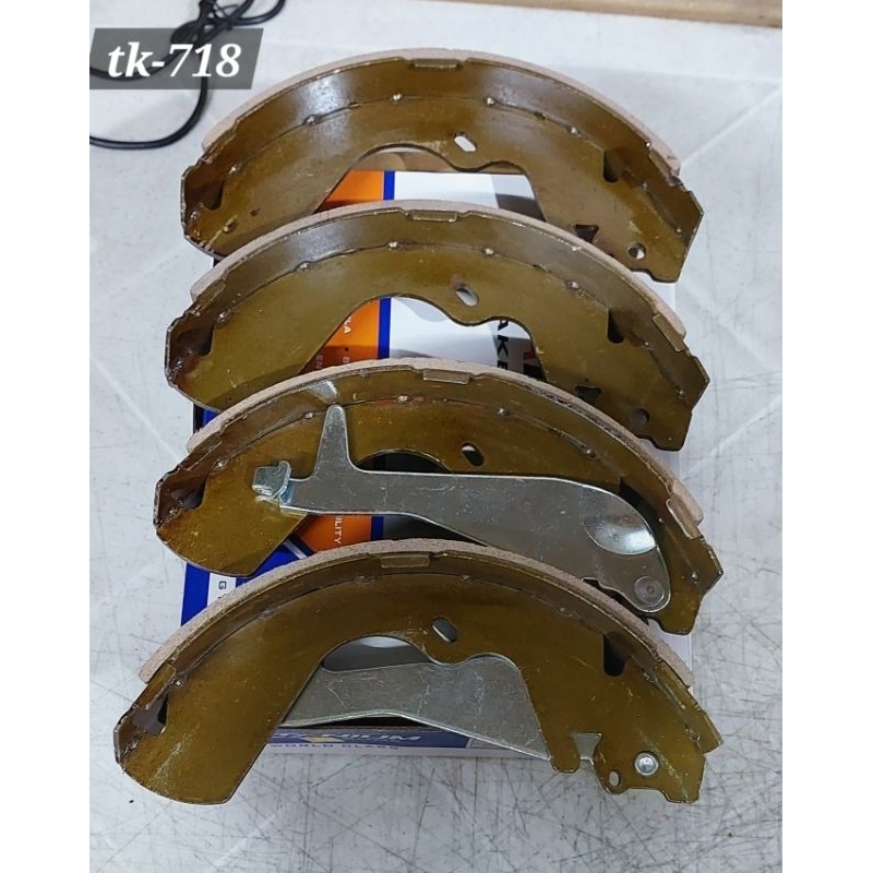 TK-718 REAR BRAKE SHOE ASSEMBLY FOR HYUNDAI STAREX TITANIUM/SPORTEC ...