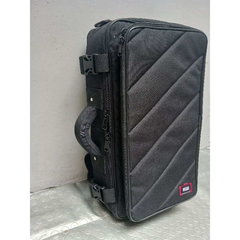 BOSS GT-10, GT-100 & Line 6 POD HD500X (Shouldertype, Backpack ...