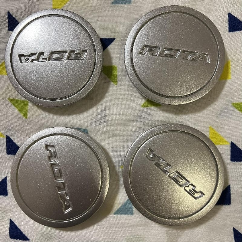 Rota Flat Center Caps 4 pieces (64mm clip size, 68mm center cap ...