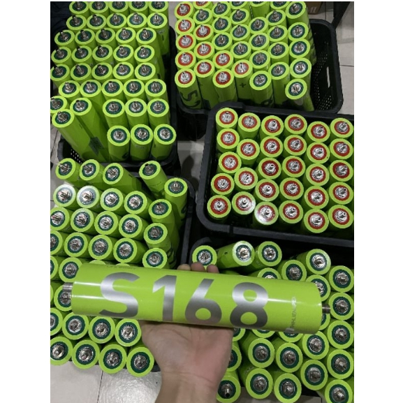 S168 70ah LIFEPO4 Battery For Energy System 3.2v | Cylindrical Lifepo4 ...