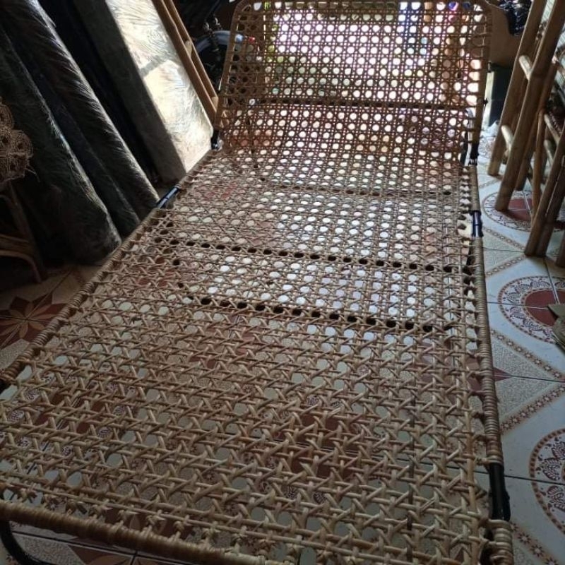 RATTAN FOLDING BED/RECLINING FOLDING CHSIR AND BED/folding bed rattan ...