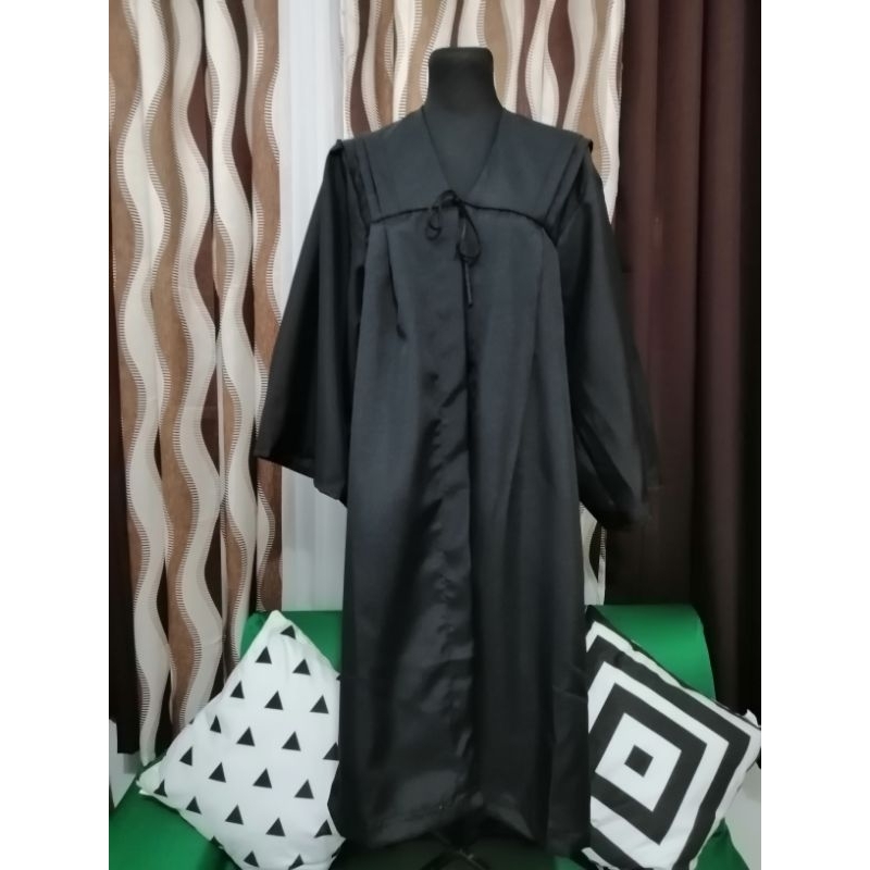 bar passer plain black toga for oath taking judicial robe | Shopee ...